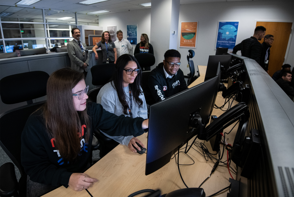 Where we work - Omitron